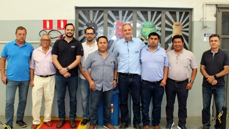 Autoridades políticas e empresários da Bolívia visitam a Paques e as ...