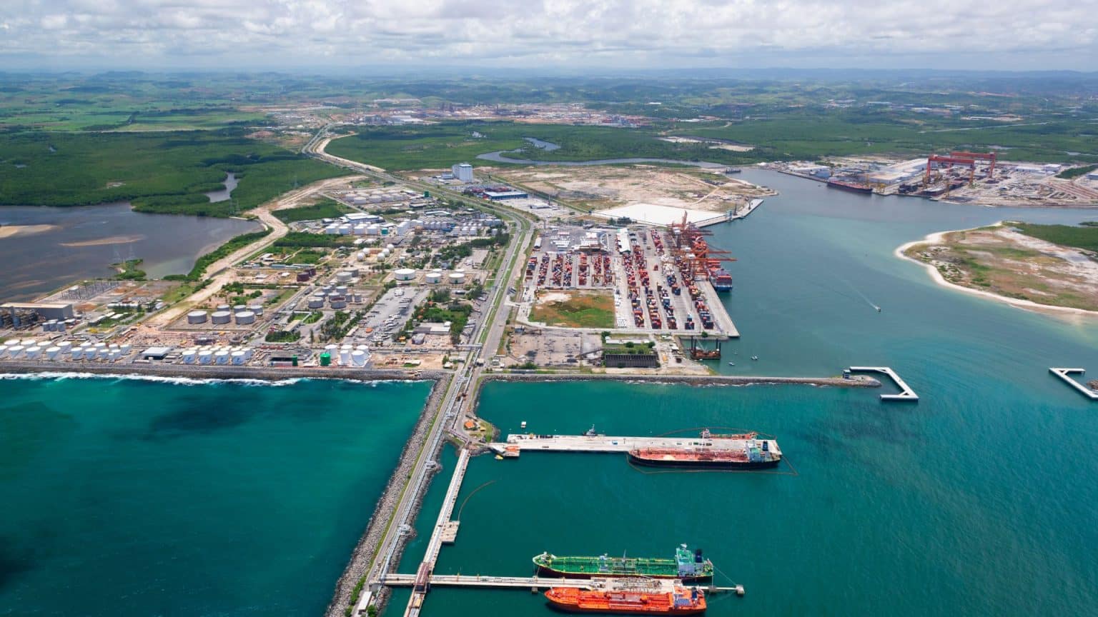 Porto de Suape anuncia parceria com o Reino Unido para projeto de ...